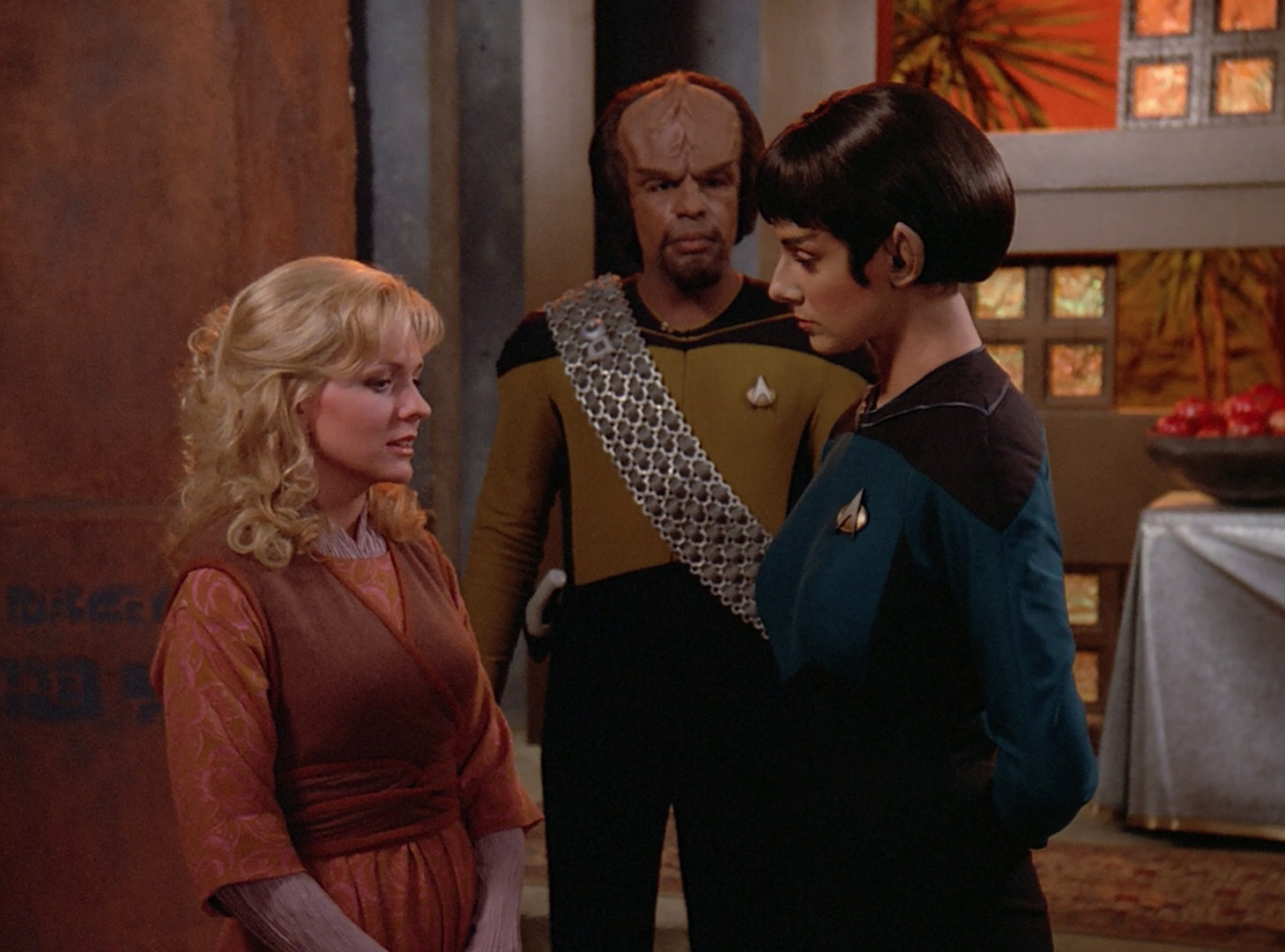 "The Schizoid Man" - TNG 2X6 - Trekkie Feminist